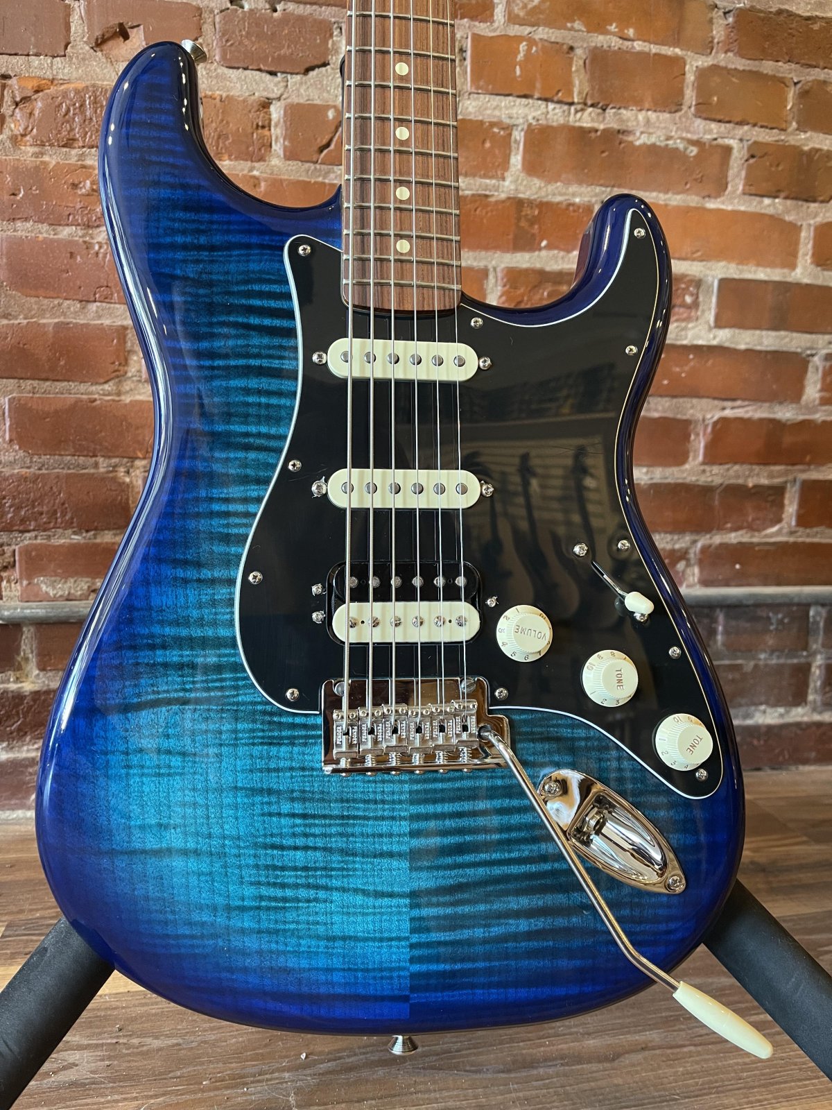 Fender MIM Baritone Stratocaster with Gig Bag (Aftermarket Neck)