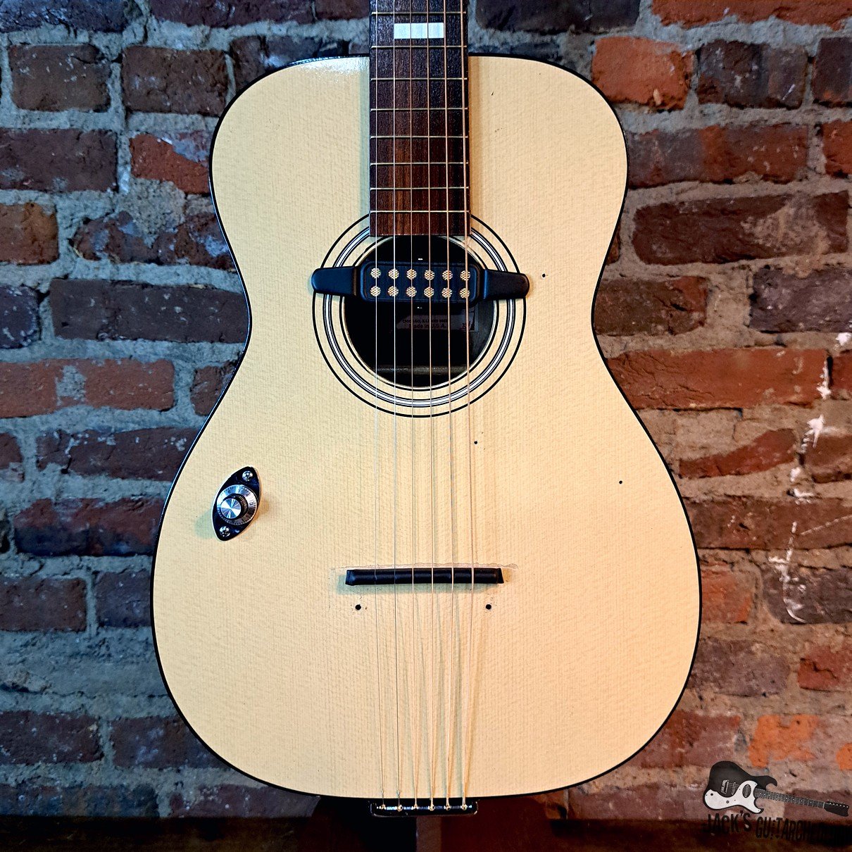 Rubber Bridge Guitar