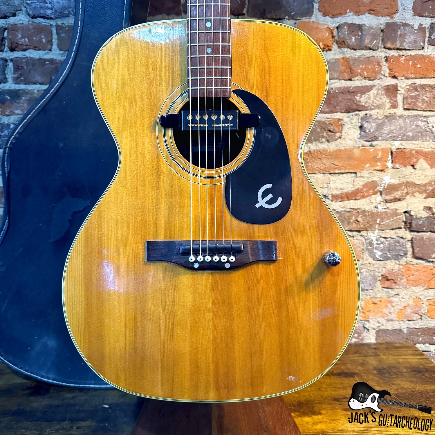 Rubber Bridge Guitar