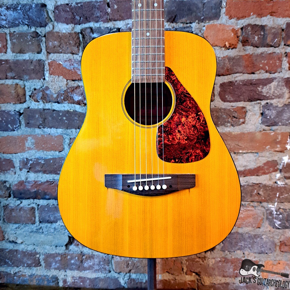 Mini and Travel Size Acoustic Guitars