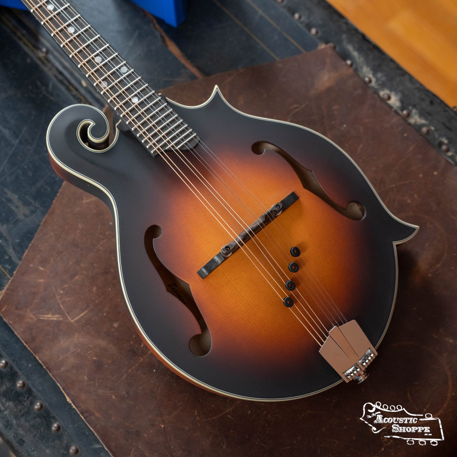 Eastman MD315E-SB Hand-Carved Sunburst F-Style Mandolin w/ K&K Pickup ...