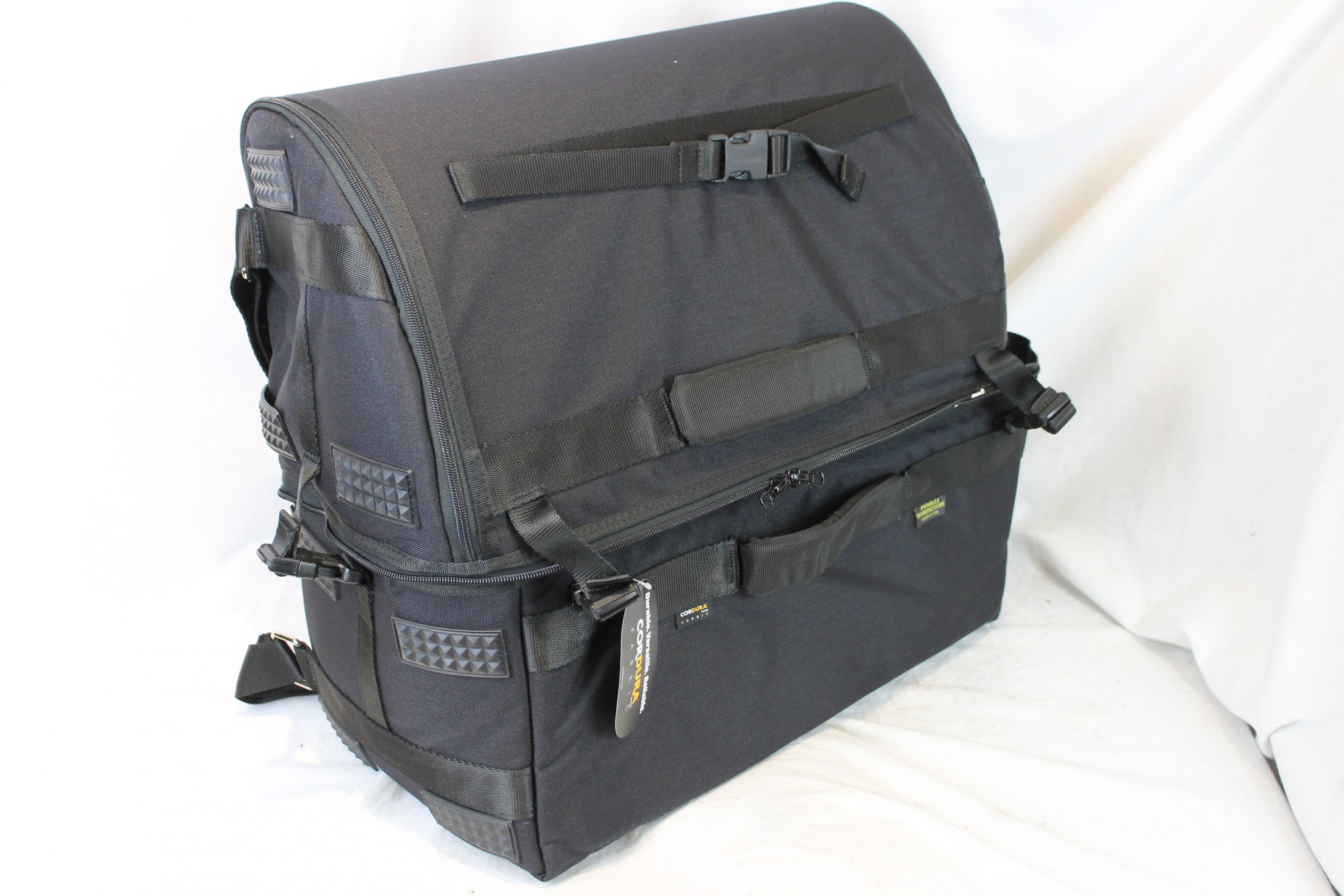 Large Soft Cases (Full Size 120 Bass Accordions > 20 inch)