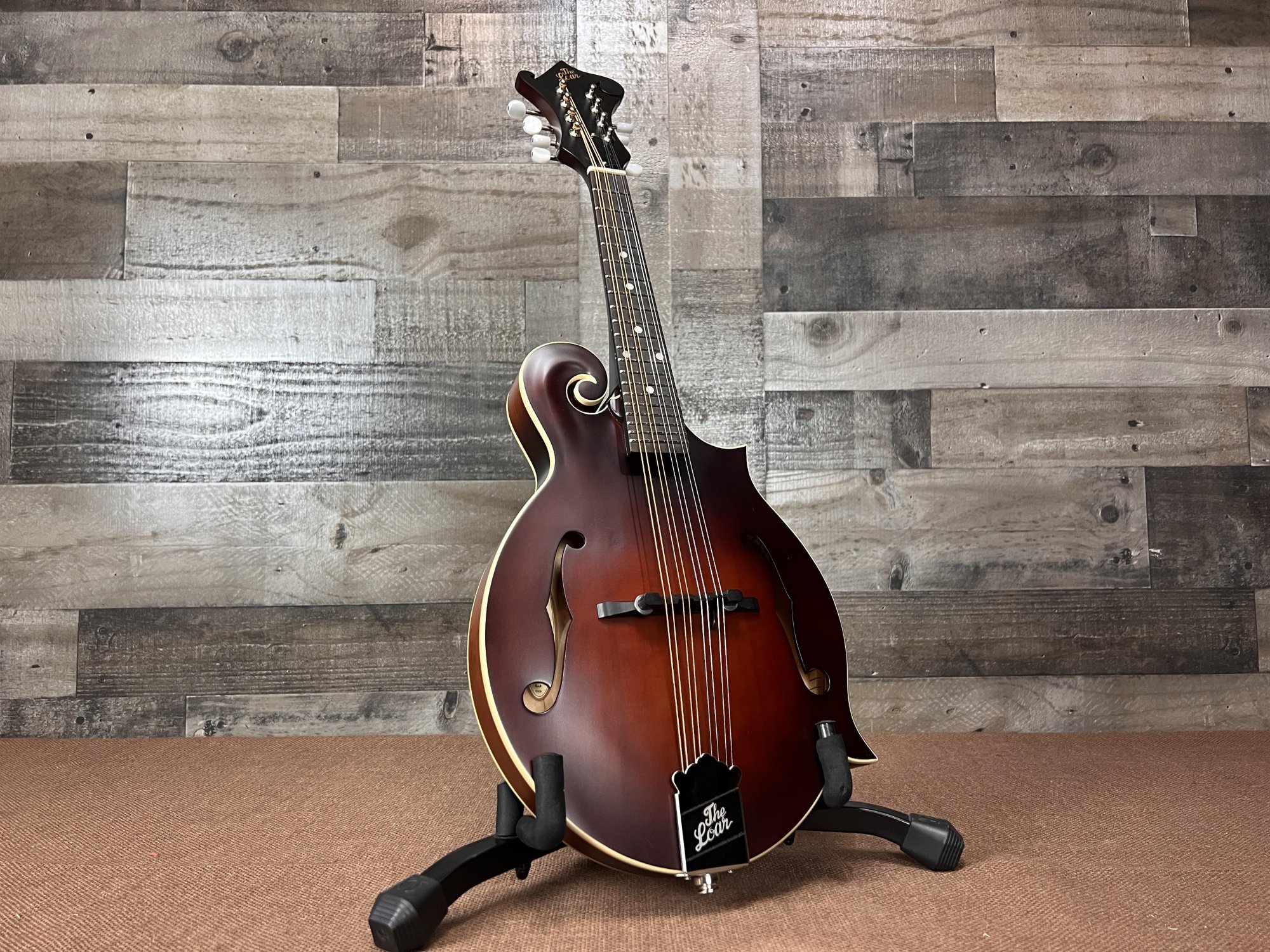 FOLK & WORLD INSTRUMENTS